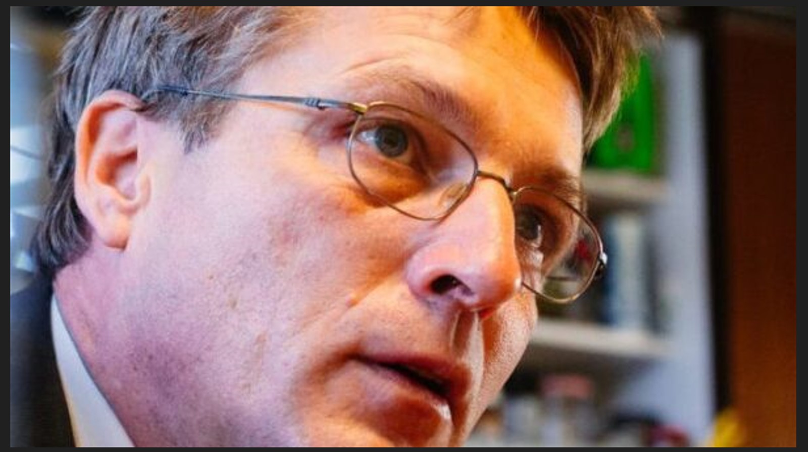 Histerična zloraba oblasti – Spletni časopis